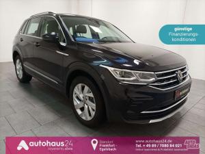 Melns Volkswagen Tiguan 2022 Kauņa, ar dzinēja tilpumu 2.00 L un nobraukumu 52 tūkst. km par 32141 €, foto  vietnē AUTOMOTO.COM.LV