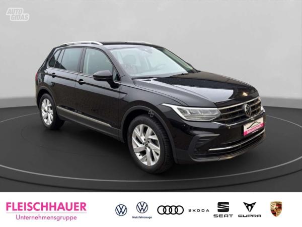 Melns Volkswagen Tiguan 2022 Kauņa, ar dzinēja tilpumu 1.50 L un nobraukumu 53 tūkst. km par 28570 €, foto 8 vietnē AUTOMOTO.COM.LV