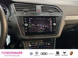Melns Volkswagen Tiguan 2022 Kauņa, ar dzinēja tilpumu 1.50 L un nobraukumu 53 tūkst. km par 28570 €, foto 12 vietnē AUTOMOTO.COM.LV