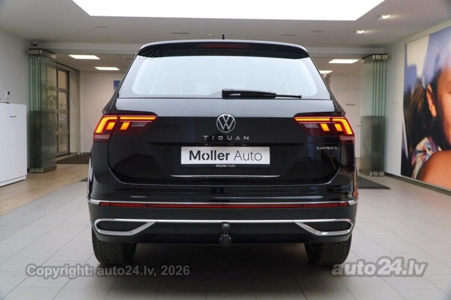 Melns Volkswagen Tiguan 2022 Tallina, ar dzinēja tilpumu 1.40 L un nobraukumu 40 tūkst. km par 30400 €, foto 6 vietnē AUTOMOTO.COM.LV