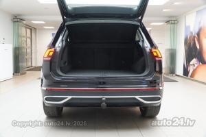 Melns Volkswagen Tiguan 2022 Tallina, ar dzinēja tilpumu 1.40 L un nobraukumu 40 tūkst. km par 30400 €, foto 7 vietnē AUTOMOTO.COM.LV