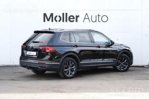 Melns Volkswagen Tiguan 2022 Rīga, ar dzinēja tilpumu 2.00 L un nobraukumu 80 tūkst. km par 29500 €, foto 5 vietnē AUTOMOTO.COM.LV