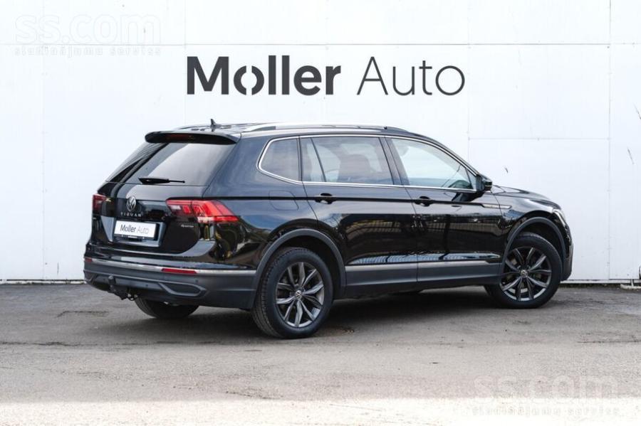 Melns Volkswagen Tiguan 2022 Rīga, ar dzinēja tilpumu 2.00 L un nobraukumu 80 tūkst. km par 29500 €, foto 5 vietnē AUTOMOTO.COM.LV