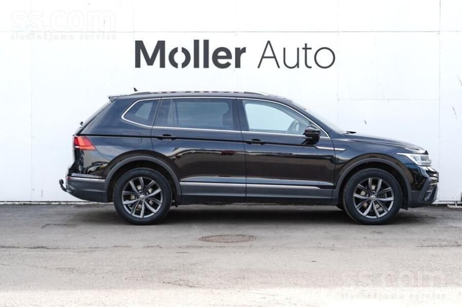Melns Volkswagen Tiguan 2022 Rīga, ar dzinēja tilpumu 2.00 L un nobraukumu 80 tūkst. km par 29500 €, foto 6 vietnē AUTOMOTO.COM.LV