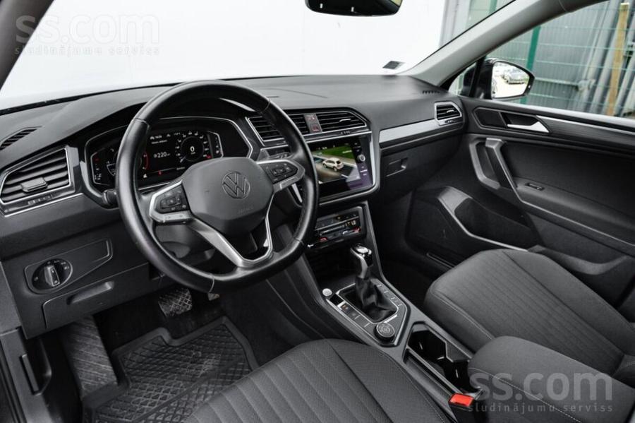 Melns Volkswagen Tiguan 2022 Rīga, ar dzinēja tilpumu 2.00 L un nobraukumu 80 tūkst. km par 29500 €, foto 8 vietnē AUTOMOTO.COM.LV