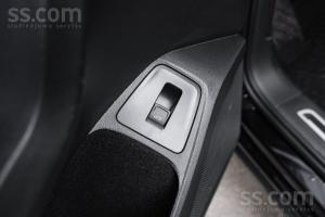 Melns Volkswagen Tiguan 2022 Rīga, ar dzinēja tilpumu 2.00 L un nobraukumu 80 tūkst. km par 29500 €, foto 22 vietnē AUTOMOTO.COM.LV
