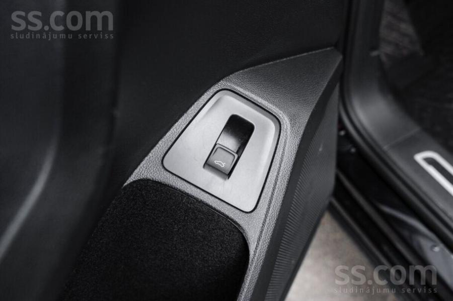 Melns Volkswagen Tiguan 2022 Rīga, ar dzinēja tilpumu 2.00 L un nobraukumu 80 tūkst. km par 29500 €, foto 22 vietnē AUTOMOTO.COM.LV