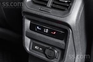 Melns Volkswagen Tiguan 2022 Rīga, ar dzinēja tilpumu 2.00 L un nobraukumu 80 tūkst. km par 29500 €, foto 24 vietnē AUTOMOTO.COM.LV