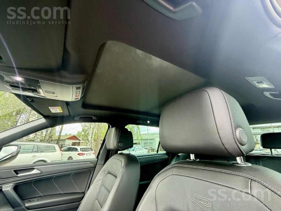 Melns Volkswagen Tiguan 2022 Rīga, ar dzinēja tilpumu 2.00 L un nobraukumu 0 tūkst. km par 35900 €, foto 21 vietnē AUTOMOTO.COM.LV
