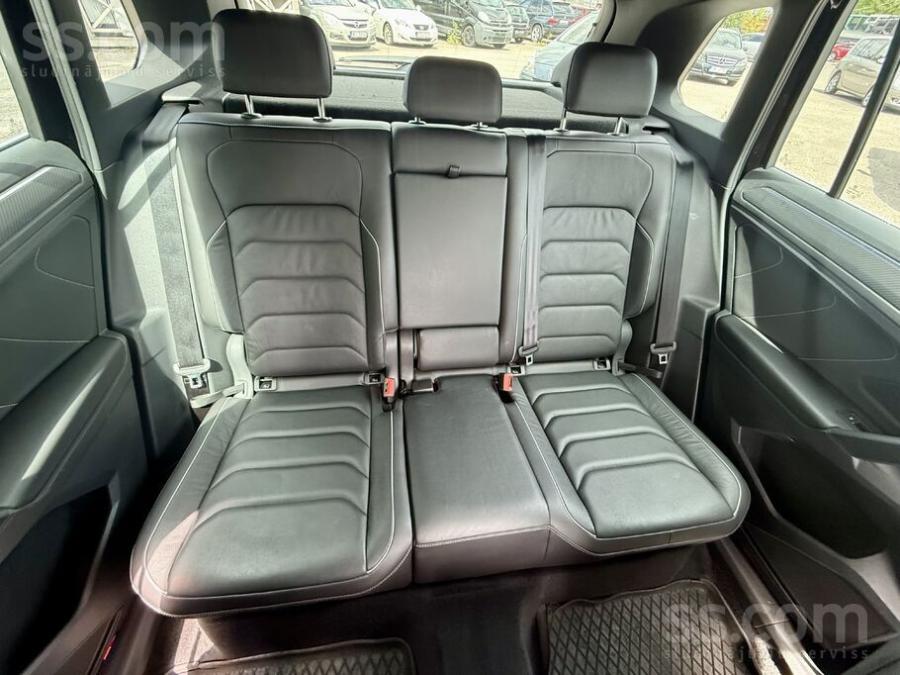 Melns Volkswagen Tiguan 2022 Rīga, ar dzinēja tilpumu 2.00 L un nobraukumu 0 tūkst. km par 35900 €, foto 34 vietnē AUTOMOTO.COM.LV