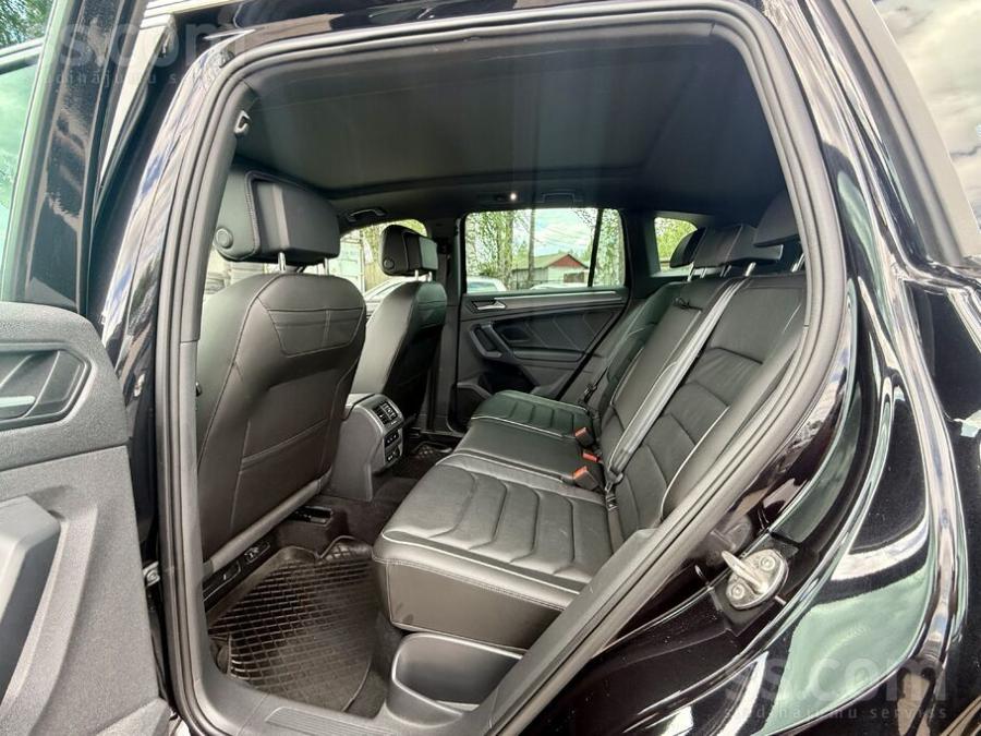 Melns Volkswagen Tiguan 2022 Rīga, ar dzinēja tilpumu 2.00 L un nobraukumu 0 tūkst. km par 35900 €, foto 36 vietnē AUTOMOTO.COM.LV