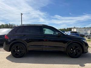 Black Volkswagen Tiguan 2022 in Vilnius, with an engine capacity of 1.40 L and mileage of 197 thousand km for 19300 €, photo 7 on AUTOMOTO.COM.LV