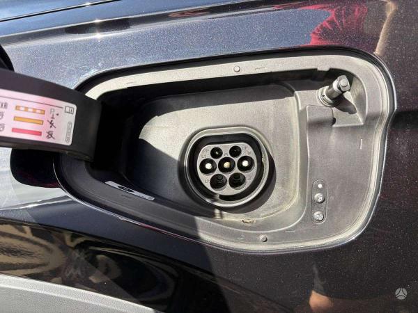 Melns Volkswagen Tiguan 2022 Viļņa, ar dzinēja tilpumu 1.40 L un nobraukumu 197 tūkst. km par 19300 €, foto 9 vietnē AUTOMOTO.COM.LV
