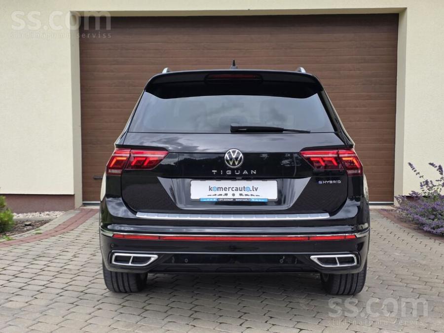 Black Volkswagen Tiguan 2022 in Riga, with an engine capacity of 1.40 L and mileage of 77 thousand km for 27950 €, photo 9 on AUTOMOTO.COM.LV