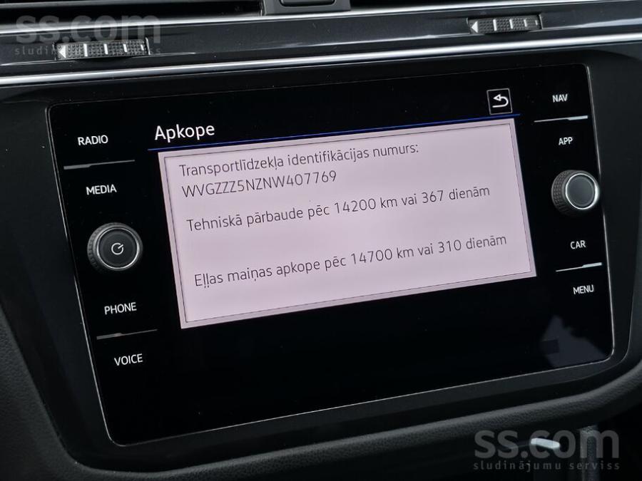 Black Volkswagen Tiguan 2022 in Riga, with an engine capacity of 1.40 L and mileage of 77 thousand km for 27950 €, photo 24 on AUTOMOTO.COM.LV