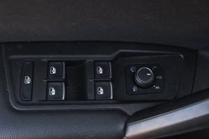 Melns Volkswagen Tiguan 2022 Ventspils, ar dzinēja tilpumu 1.40 L un nobraukumu 112 tūkst. km par 26450 €, foto 34 vietnē AUTOMOTO.COM.LV