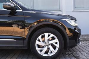 Melns Volkswagen Tiguan 2022 Ventspils, ar dzinēja tilpumu 1.40 L un nobraukumu 112 tūkst. km par 26450 €, foto 10 vietnē AUTOMOTO.COM.LV