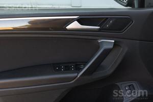 Melns Volkswagen Tiguan 2022 Ventspils, ar dzinēja tilpumu 1.40 L un nobraukumu 112 tūkst. km par 26450 €, foto 33 vietnē AUTOMOTO.COM.LV
