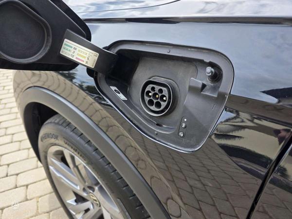 Melns Volkswagen Tiguan 2022 Rīga, ar dzinēja tilpumu 1.40 L un nobraukumu 77 tūkst. km par 27950 €, foto 5 vietnē AUTOMOTO.COM.LV