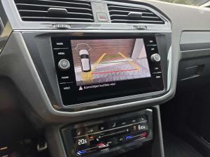 Black Volkswagen Tiguan 2022 in Riga, with an engine capacity of 1.40 L and mileage of 77 thousand km for 27950 €, photo 24 on AUTOMOTO.COM.LV