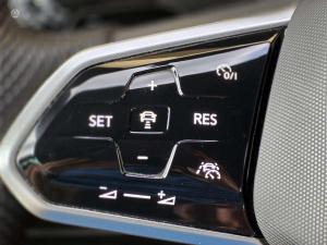 Black Volkswagen Tiguan 2022 in Riga, with an engine capacity of 1.40 L and mileage of 77 thousand km for 27950 €, photo 36 on AUTOMOTO.COM.LV