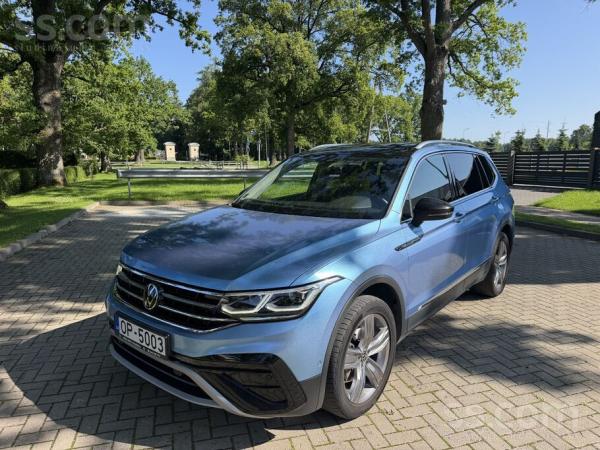 Черный Фольксваген Тигуан 2022 в Валмиера, объемом двигателя 2.00 л и пробегом 82 тыс. км за 26600 €, фото 10 на AUTOMOTO.COM.LV