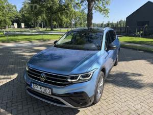 Черный Фольксваген Тигуан 2022 в Валмиера, объемом двигателя 2.00 л и пробегом 82 тыс. км за 26600 €, фото 13 на AUTOMOTO.COM.LV