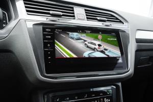 Black Volkswagen Tiguan 2022 in Riga, with an engine capacity of 1.40 L and mileage of 134 thousand km for 24500 €, photo 31 on AUTOMOTO.COM.LV
