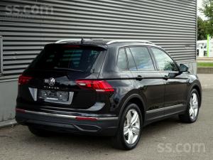 Melns Volkswagen Tiguan 2022 Rīga, ar dzinēja tilpumu 2.00 L un nobraukumu 163 tūkst. km par 20500 €, foto 3 vietnē AUTOMOTO.COM.LV