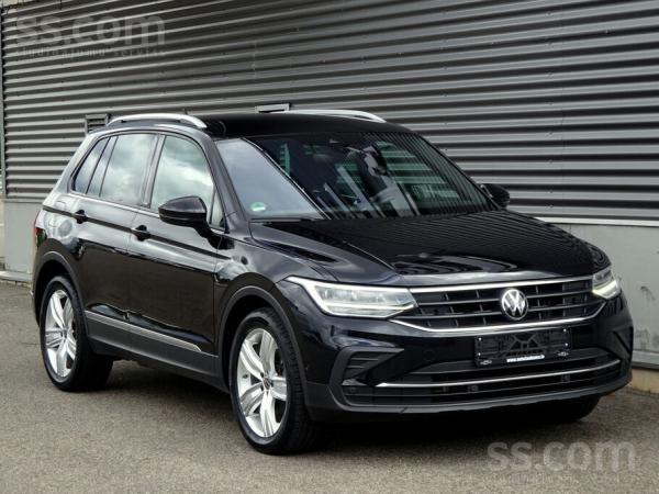 Black Volkswagen Tiguan 2022 in Riga, with an engine capacity of 2.00 L and mileage of 163 thousand km for 20500 €, photo 3 on AUTOMOTO.COM.LV