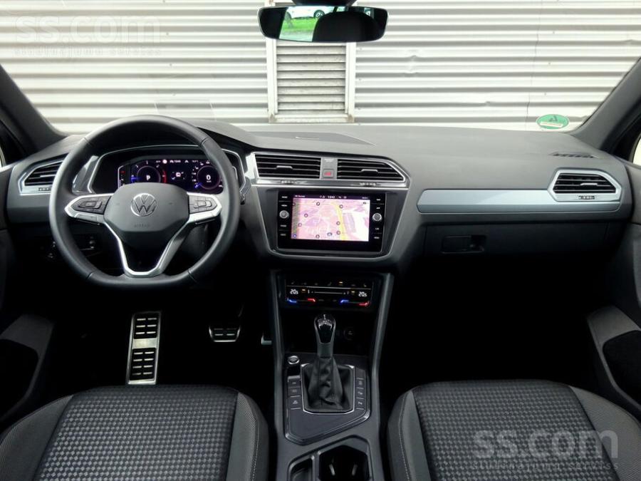 Melns Volkswagen Tiguan 2022 Rīga, ar dzinēja tilpumu 2.00 L un nobraukumu 163 tūkst. km par 20500 €, foto 6 vietnē AUTOMOTO.COM.LV
