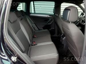 Melns Volkswagen Tiguan 2022 Rīga, ar dzinēja tilpumu 2.00 L un nobraukumu 163 tūkst. km par 20500 €, foto 10 vietnē AUTOMOTO.COM.LV