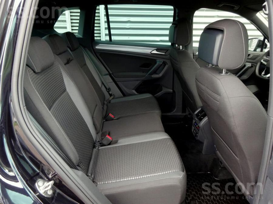 Melns Volkswagen Tiguan 2022 Rīga, ar dzinēja tilpumu 2.00 L un nobraukumu 163 tūkst. km par 20500 €, foto 10 vietnē AUTOMOTO.COM.LV