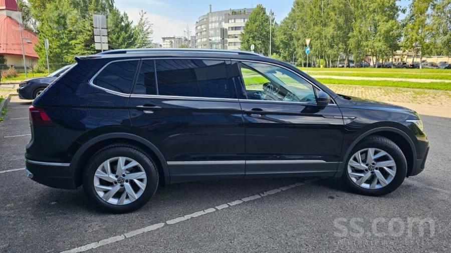 Melns Volkswagen Tiguan 2022 Rīga, ar dzinēja tilpumu 2.00 L un nobraukumu 100 tūkst. km par 27000 €, foto 6 vietnē AUTOMOTO.COM.LV