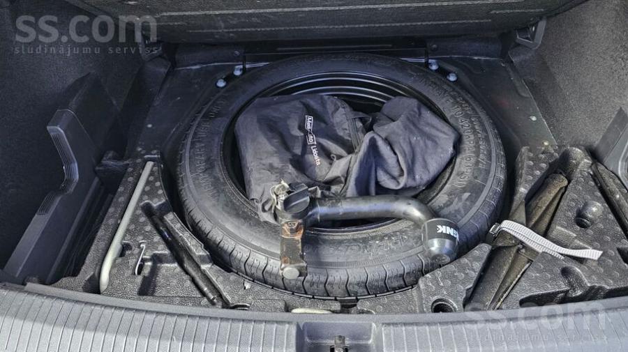 Melns Volkswagen Tiguan 2022 Rīga, ar dzinēja tilpumu 2.00 L un nobraukumu 100 tūkst. km par 27000 €, foto 9 vietnē AUTOMOTO.COM.LV