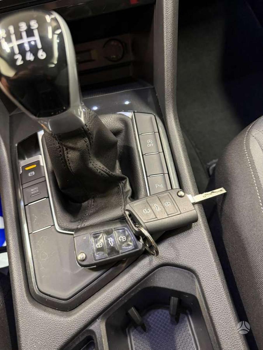 Melns Volkswagen Tiguan 2022 Marijampole, ar dzinēja tilpumu 1.50 L un nobraukumu 36 tūkst. km par 22639 €, foto 24 vietnē AUTOMOTO.COM.LV