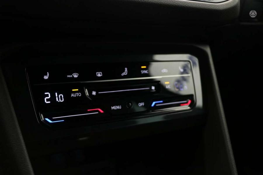 Black Volkswagen Tiguan 2022 in Vilnius, with an engine capacity of 1.40 L and mileage of 168 thousand km for 21390 €, photo 30 on AUTOMOTO.COM.LV
