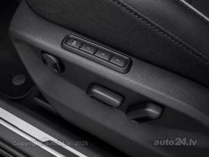 Melns Volkswagen Tiguan 2022 Pērnava, ar dzinēja tilpumu 2.00 L un nobraukumu 91 tūkst. km par 32990 €, foto 28 vietnē AUTOMOTO.COM.LV