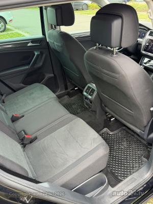 Black Volkswagen Tiguan 2022 in Tallinn, with an engine capacity of 2.00 L and mileage of 72 thousand km for 26500 €, photo 14 on AUTOMOTO.COM.LV