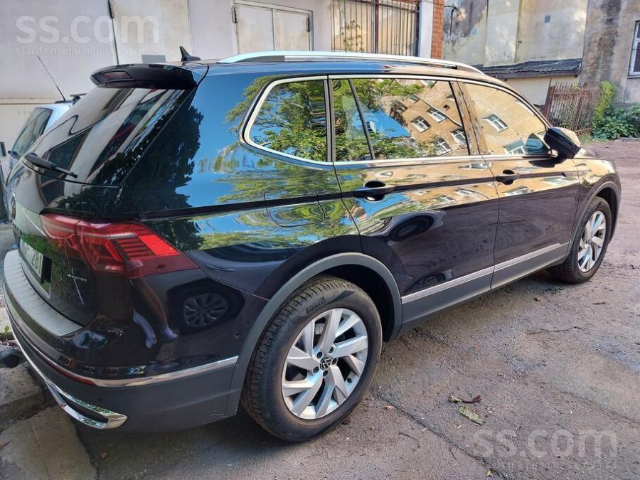Melns Volkswagen Tiguan 2022 Rīga, ar dzinēja tilpumu 2.00 L un nobraukumu 23 tūkst. km par 29800 €, foto 14 vietnē AUTOMOTO.COM.LV
