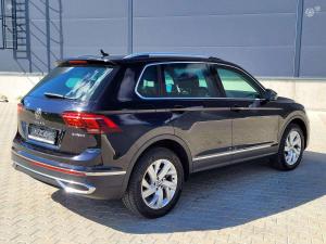 Melns Volkswagen Tiguan 2022 Šauļi, ar dzinēja tilpumu 1.40 L un nobraukumu 93 tūkst. km par 22500 €, foto 7 vietnē AUTOMOTO.COM.LV