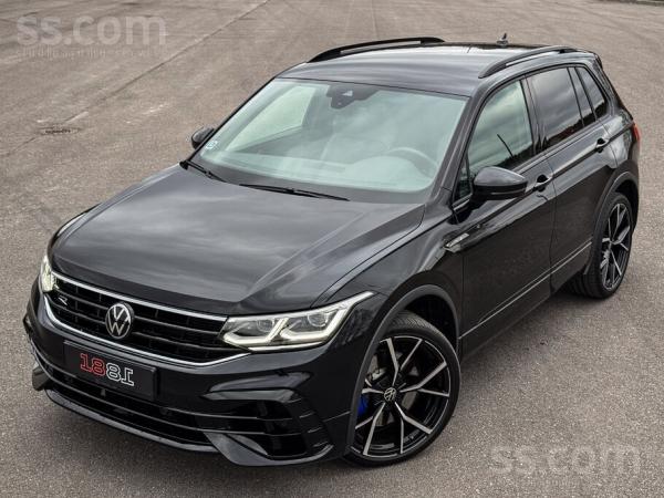 Melns Volkswagen Tiguan 2023 Rīga, ar dzinēja tilpumu 2.00 L un nobraukumu 44 tūkst. km par 36600 €, foto 1 vietnē AUTOMOTO.COM.LV