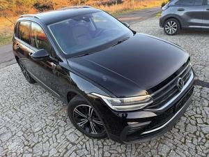 Melns Volkswagen Tiguan 2023 Kauņa, ar dzinēja tilpumu 0.00 L un nobraukumu 90 tūkst. km par 24562 €, foto 3 vietnē AUTOMOTO.COM.LV