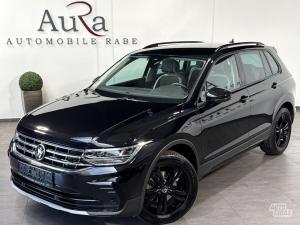 Melns Volkswagen Tiguan 2023 Kauņa, ar dzinēja tilpumu 2.00 L un nobraukumu 99 tūkst. km par 31102 €, foto  vietnē AUTOMOTO.COM.LV