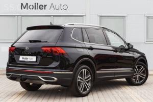 Black Volkswagen Tiguan 2023 in Ventspils, with an engine capacity of 2.00 L and mileage of 159 thousand km for 24750 €, photo 6 on AUTOMOTO.COM.LV