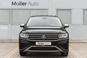 Black Volkswagen Tiguan 2023 in Ventspils, with an engine capacity of 2.00 L and mileage of 159 thousand km for 24750 €, photo 9 on AUTOMOTO.COM.LV