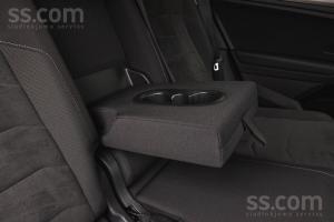 Black Volkswagen Tiguan 2023 in Ventspils, with an engine capacity of 2.00 L and mileage of 159 thousand km for 24750 €, photo 33 on AUTOMOTO.COM.LV