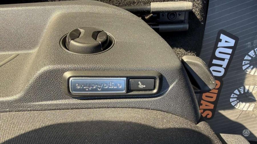 Black Volkswagen Tiguan 2023 in Vilnius, with an engine capacity of 1.50 L and mileage of 152 thousand km for 20449 €, photo 13 on AUTOMOTO.COM.LV