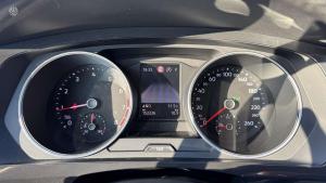 Black Volkswagen Tiguan 2023 in Vilnius, with an engine capacity of 1.50 L and mileage of 152 thousand km for 20449 €, photo 23 on AUTOMOTO.COM.LV