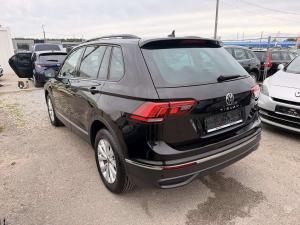 Melns Volkswagen Tiguan 2023 Kauņa, ar dzinēja tilpumu 1.40 L un nobraukumu 45 tūkst. km par 23700 €, foto 33 vietnē AUTOMOTO.COM.LV